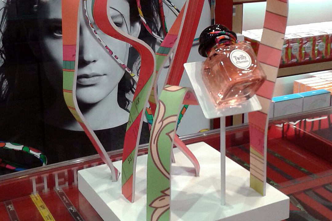 Hermes - plv | Skené-design