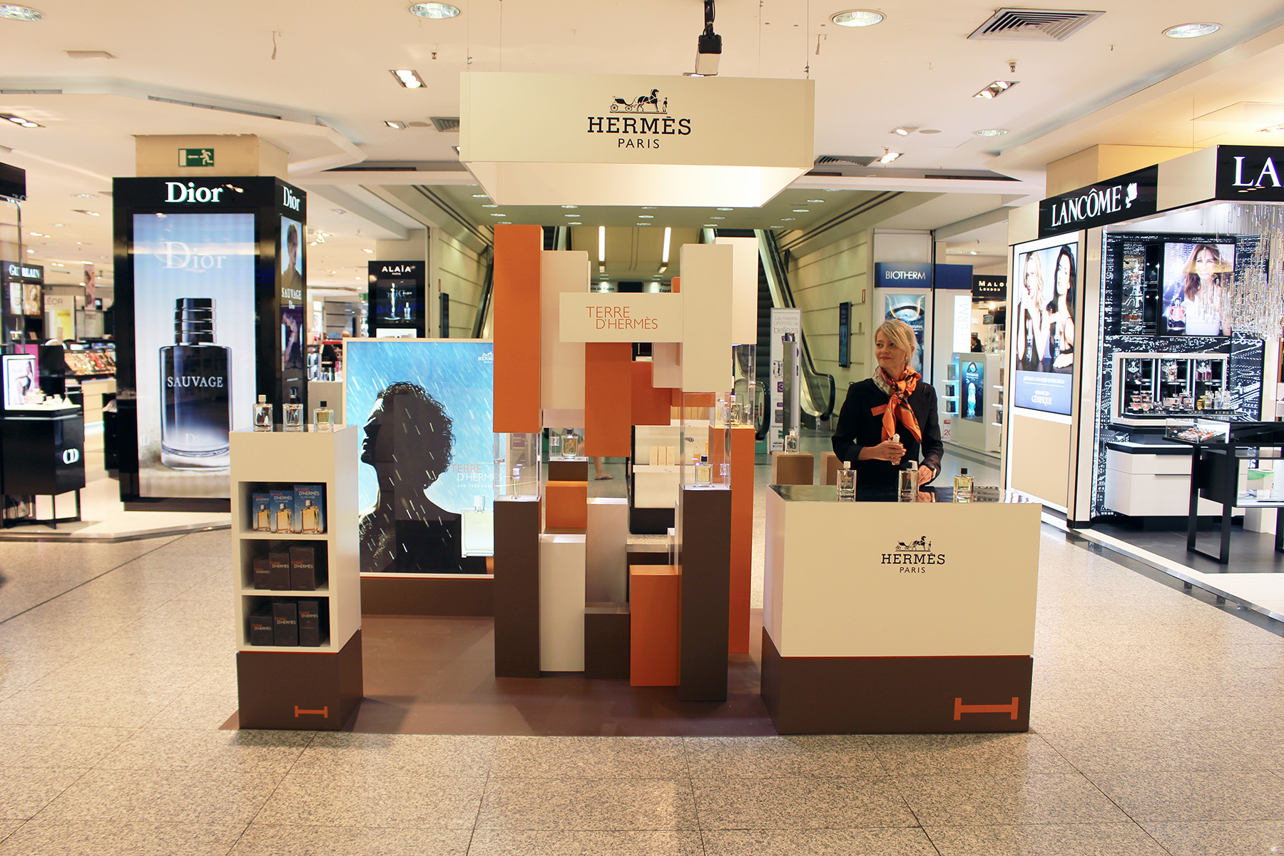 Hermès - Stand Promocional | Skené-design